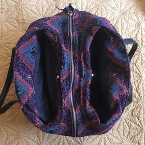 Street Level | Bags | Like New Overnight Bag | Poshmark